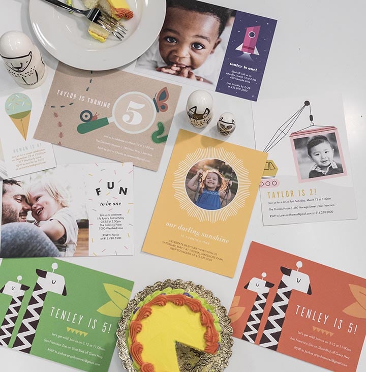 Personalise your invitations in app | Snapfish IE