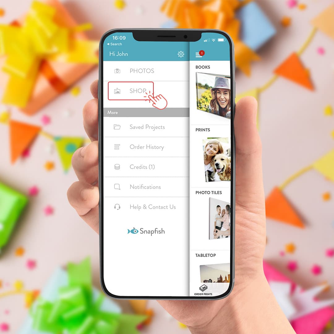 Personalise your party invitations on the app | Snapfish UK